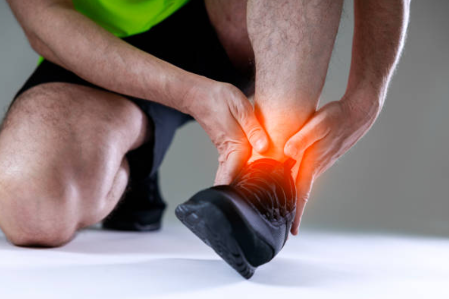 Séances kiné entorse de la cheville ᐅ CAREA Kinésithérapie Paris